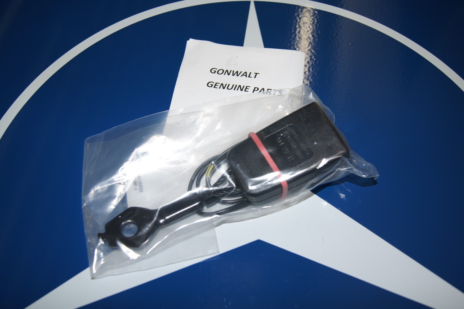 Mercedes Benz Genuine Front Seat Belt Buckle Lock GLK Class OE ...