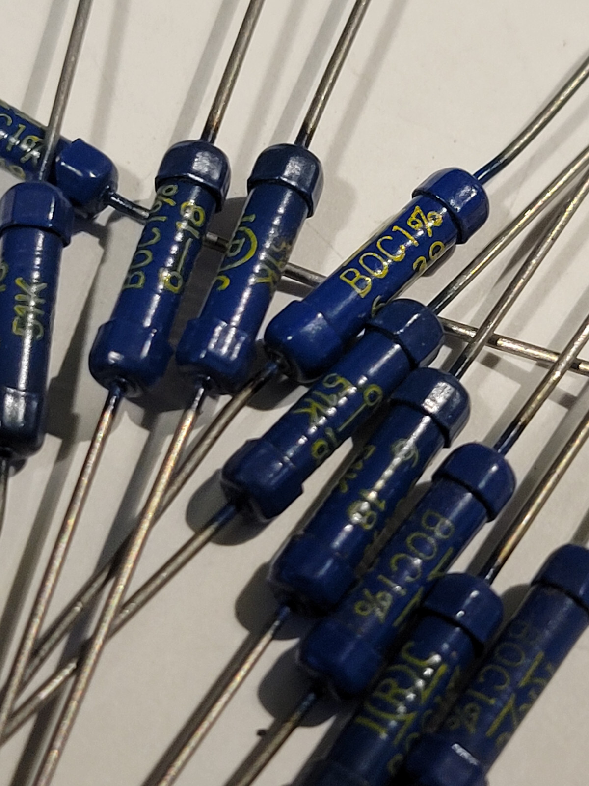 51K Ohm Resistors, 1 W, 1% (Pack of 10) Flame Proof (IRC BOC 1% 6-39 ...