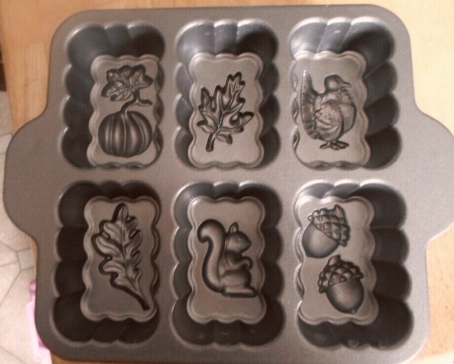Nordic Ware Baking Mini-Loaf Pan Harvest~Thanksgiving~Fall~Pumpkins ...