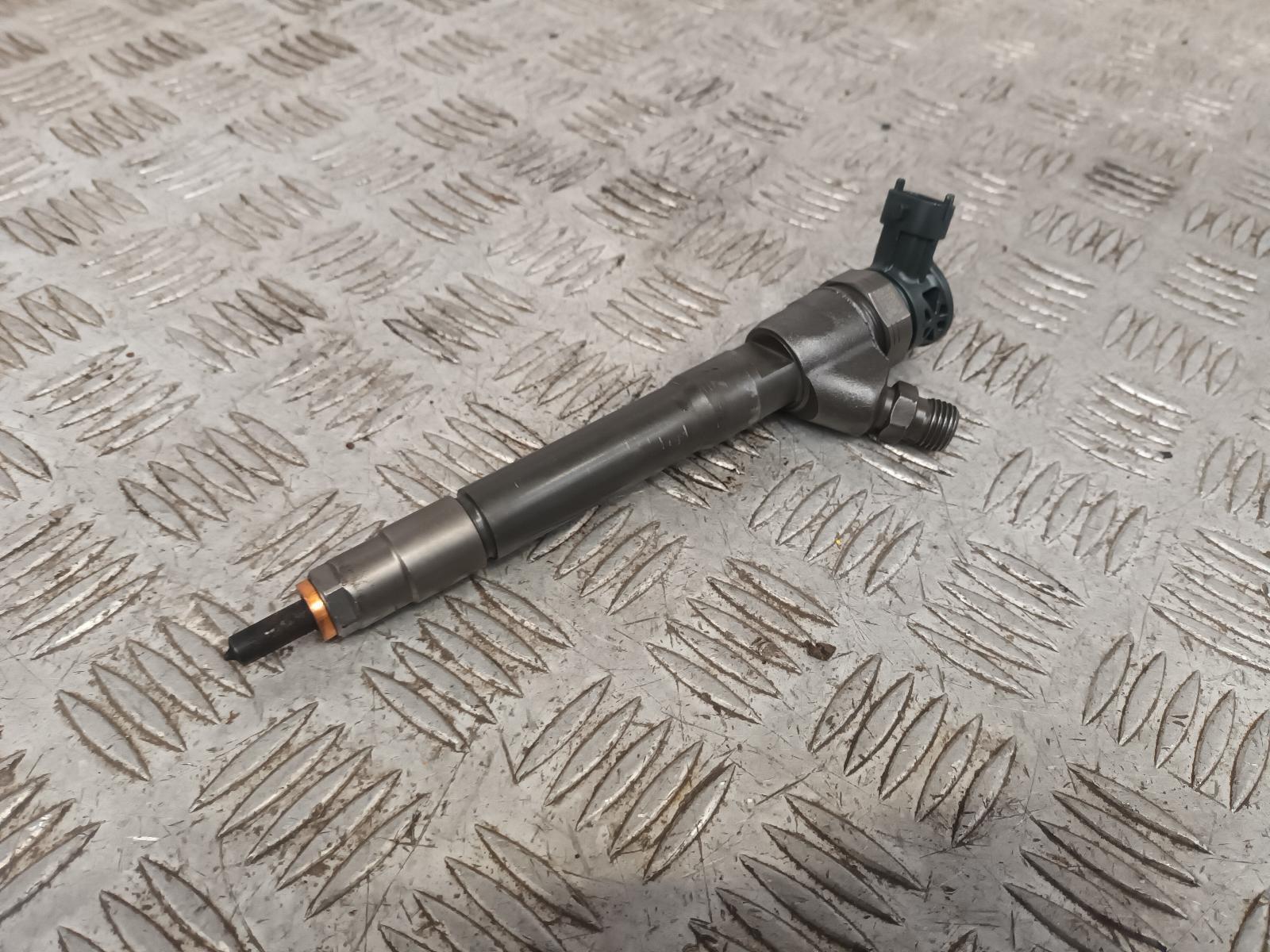 Vauxhall VIVARO RENAULT TRAFIC 1.6 CDTI Diesel Injector 0445110569 for ...