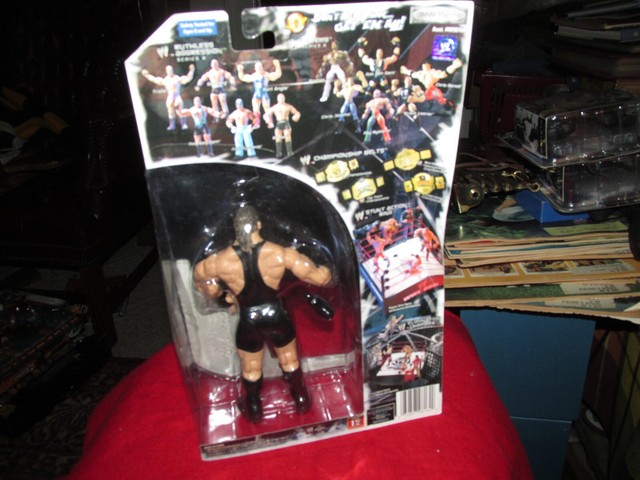 MOC WWE Ruthless Aggression Series 6 Maven Action Figure 2003 Jakks ...