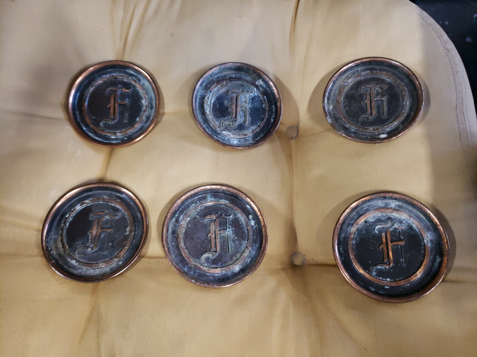 RARE 6 PC SET VINTAGE HYDE PARK COPPER BRONZE ROUND MONOGRAM "F" DRINK ...