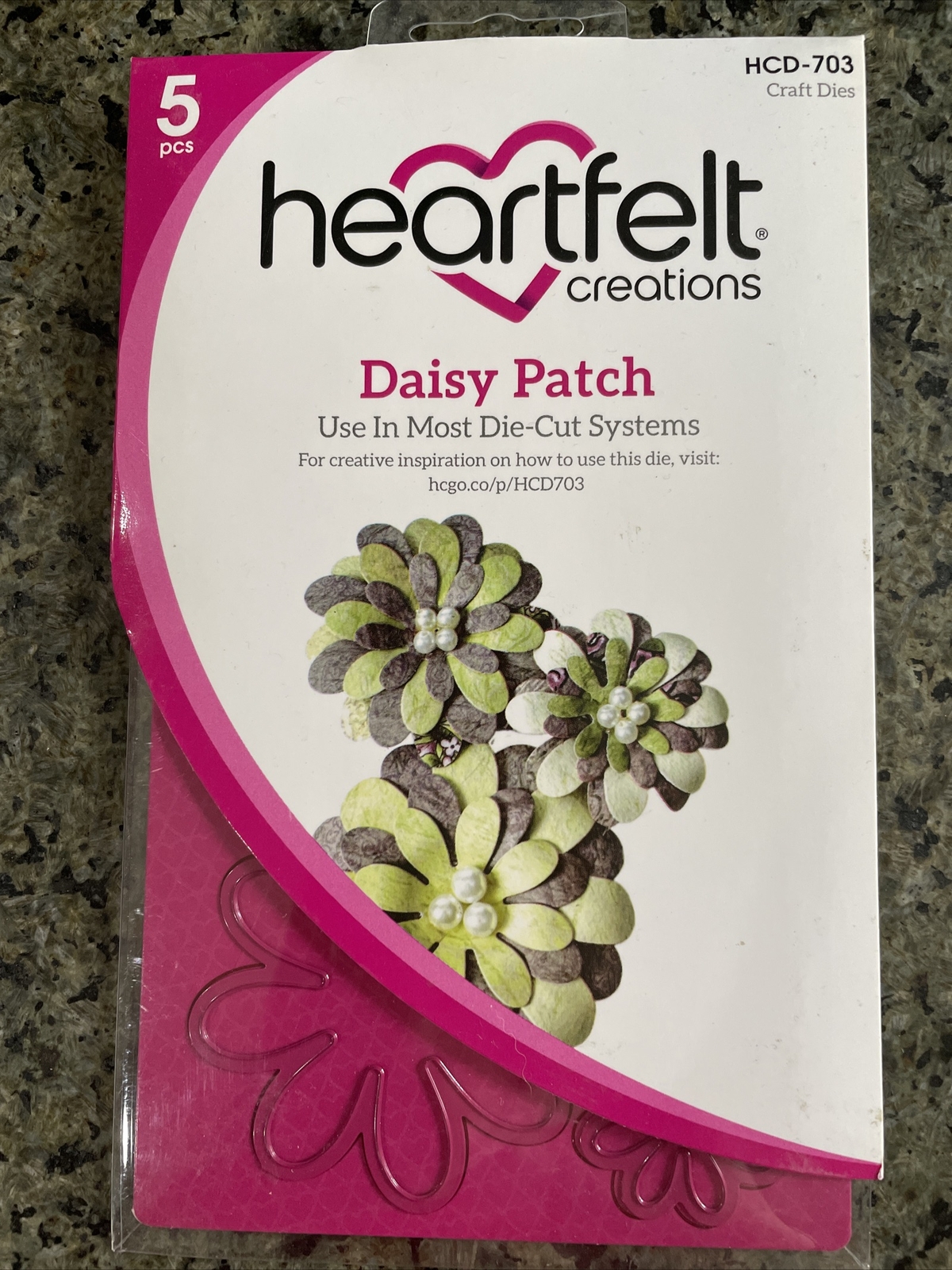 Heartfelt Creations DAISEY PATCH BOUQUET stamps & DAISY PATCH dies SET ...