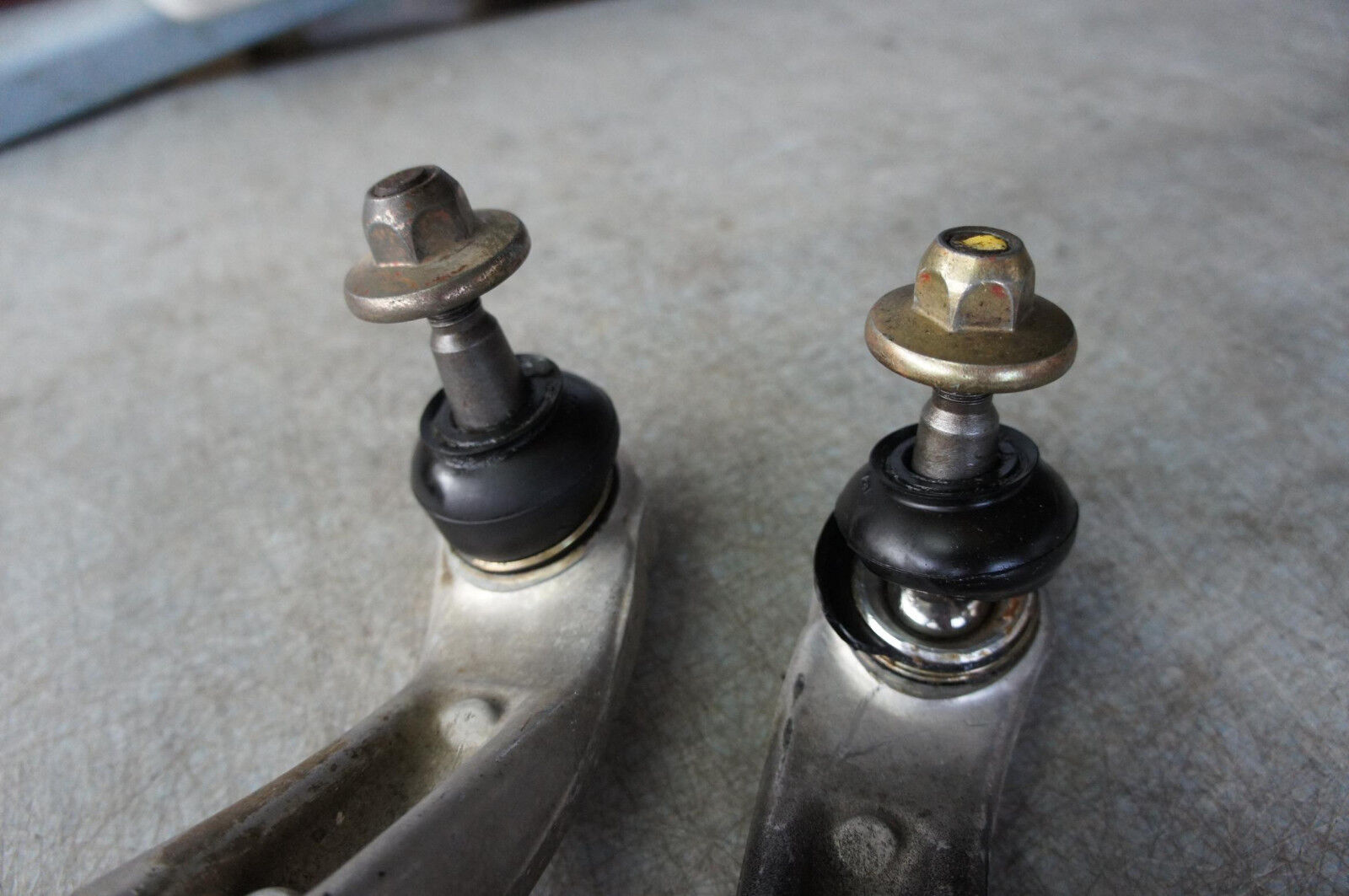 JDM rear Upper Control Arms RUCA for Toyota Lexus Celsior LS430 UCF30 ...