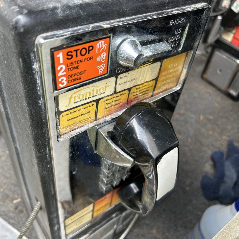 Vintage Black Phone Booth Payphone Push Button Telephone GTE Frontier ...