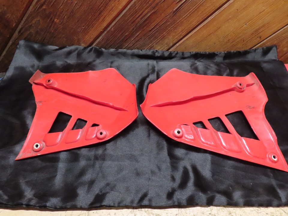 1986-87 Yamaha YZ250 YZ 250 Left Right Gas Fuel Tank Shroud Cover Scoop ...
