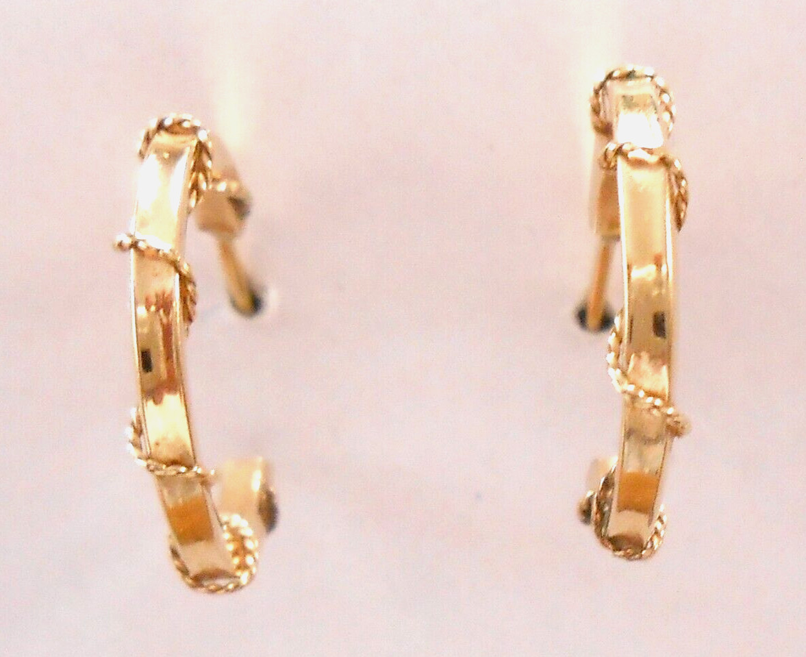 14K Classic Designed yellow Gold Front Facing Hoop an… - Gem