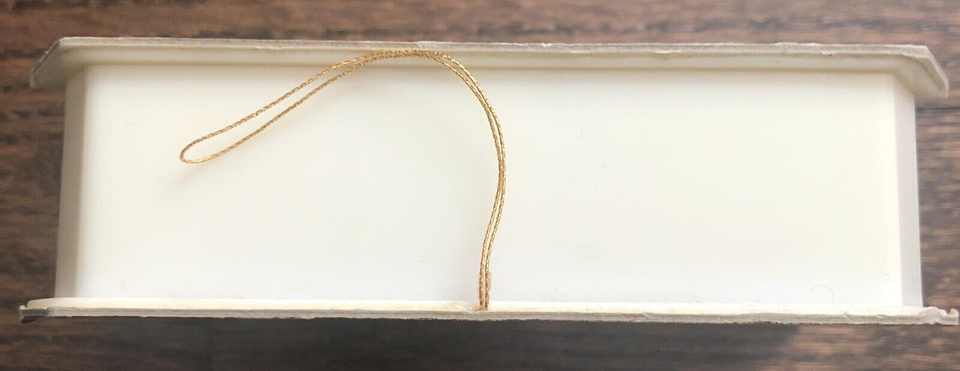 1981 R Shackman Co Winter Holiday Decor Box Plus 3 Bears Dollhouse ...