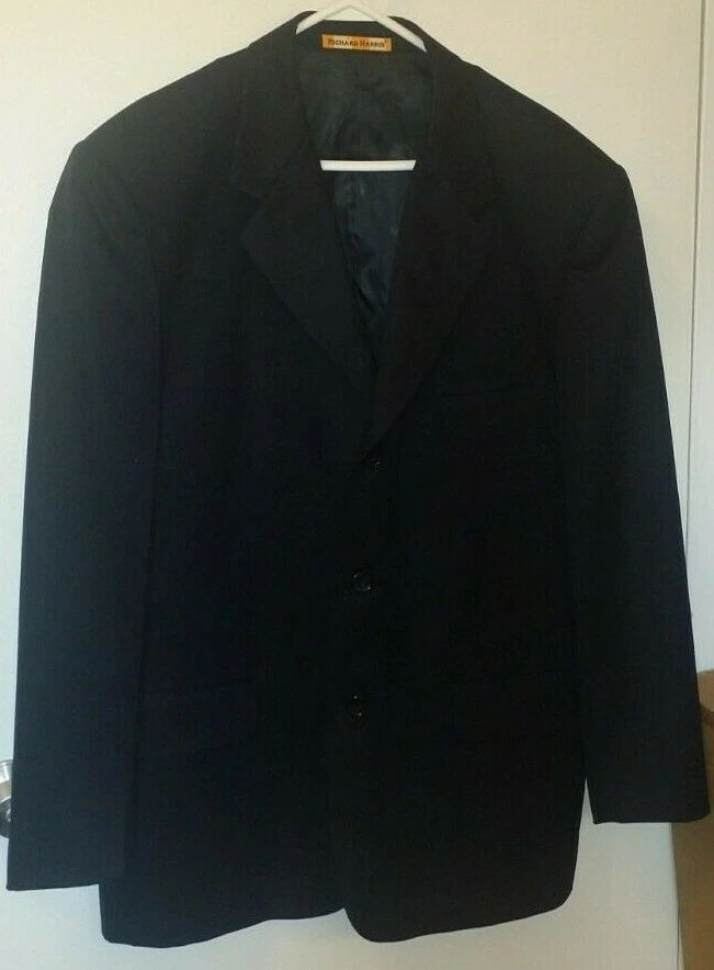 Richard Harris Clothes