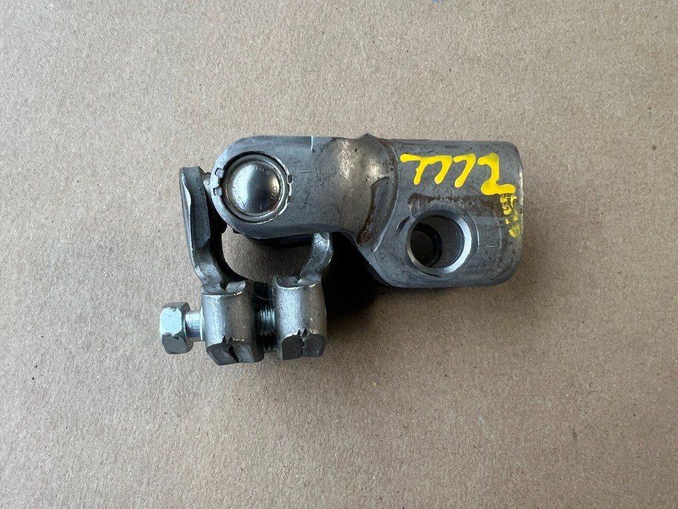 2015-2018 NISSAN PATHFINDER STEERING COLUMN KNUCKLE U JOINT SHAFT OEM ...