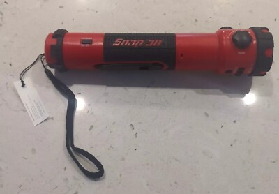 Snap-on 92179 8-LED Crank Emergency Flashlight with AM, FM, Weather ...