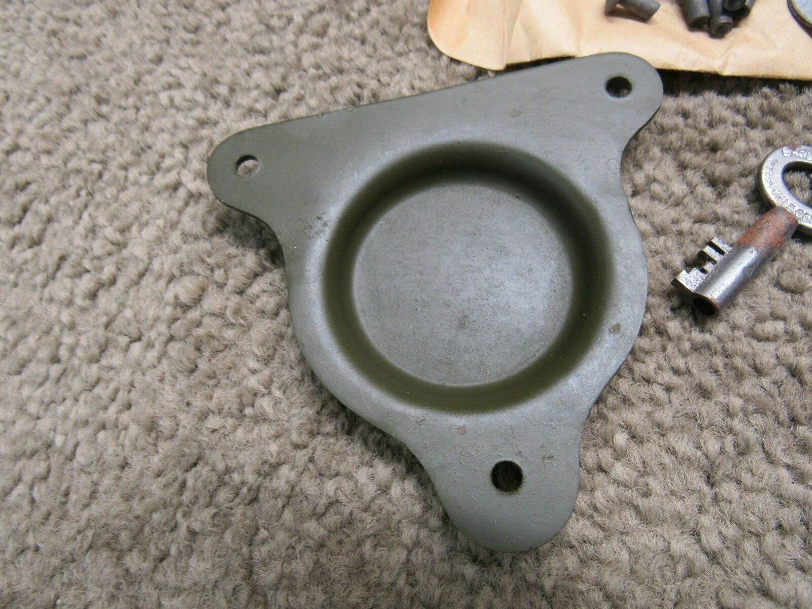 WW2 US Military Trunk Footlocker Lock W/ All Hardware 1943 Eagle Lock ...