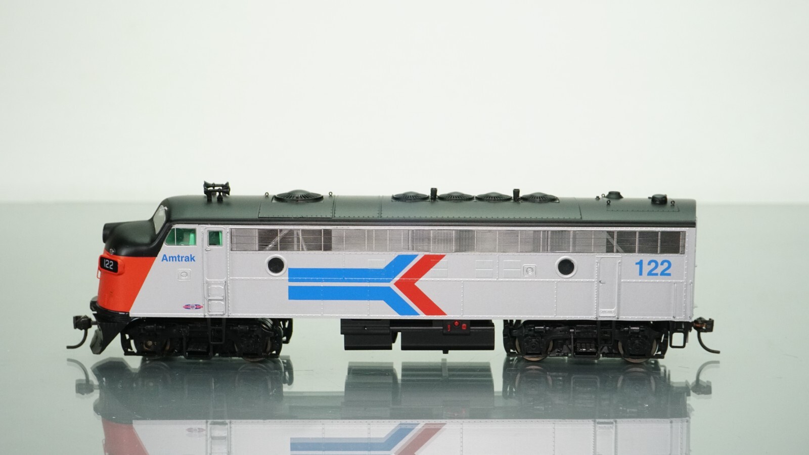 InterMountain FP7 Amtrak 122 HO scale | eBay