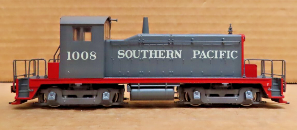 Walthers 910-9230 HO Southern Pacific EMD SW1 Locomotive #1008 EX/Box ...