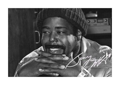 Barry White 2 A4 reproduction signature picture poster with choice of ...