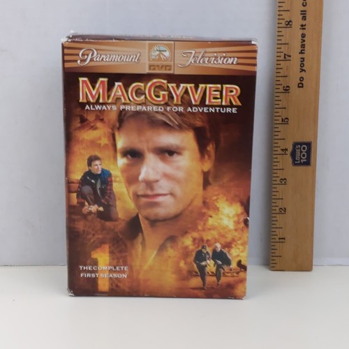 MacGyver The Complete First Season DVD Set Paramount Television Action ...