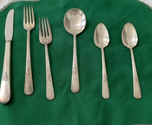 6 Pieces Holmes & Edwards Inlaid 1940s Youth Pattern Silver Plate IS | eBay
