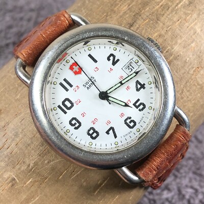Victorinox Swiss Army Men Cavalry Date Brown Leather Quartz Watch 7 1/2 ...