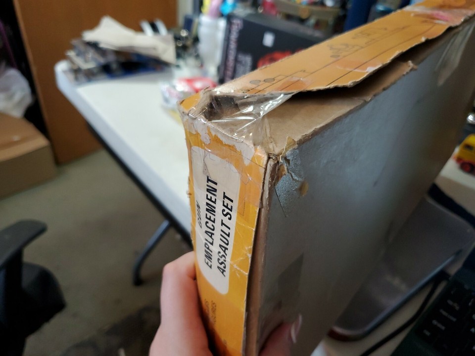 Airfix #51650-7 Gun Emplacement Assault Set w/ Firing Gun READ ...