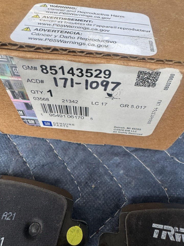 Genuine GM 2010-2020 Chevrolet Cadillac Buick Rear Disc Brake Pad Set ...