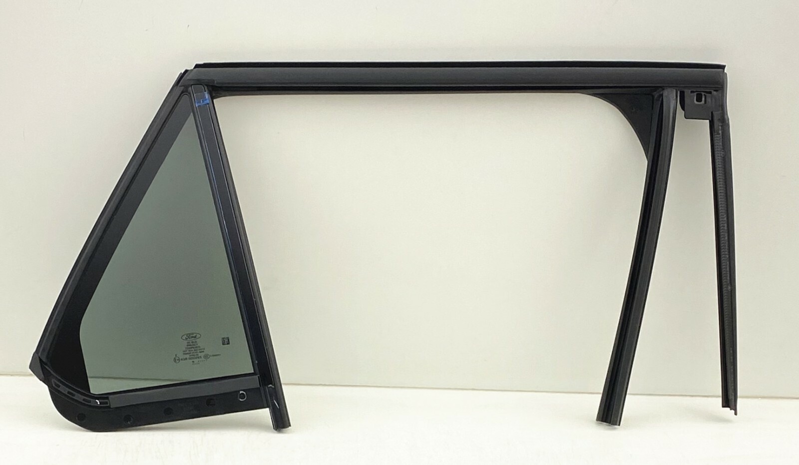 2020-2023 Ford Explorer Passenger Right Side Rear Vent Window Glass ...