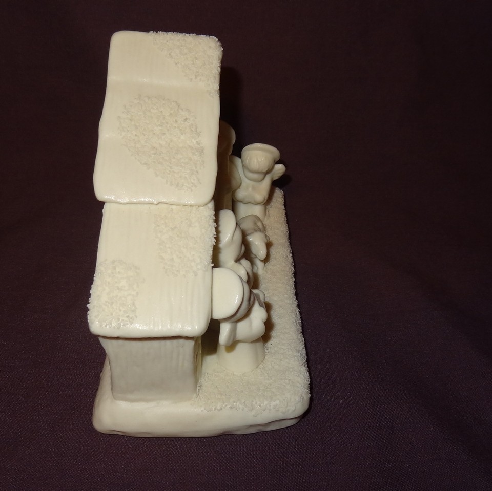 White Nativity Manger Baby Jesus Angels Ceramic 4" One Piece | eBay