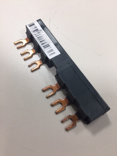 LOT OF 2 - Schneider Telemecanique - GV2-G254 Comb Busbar 63A 600V ...