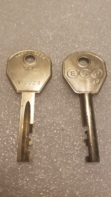 X40021 ESD Laundry Coin Box Key XEP | eBay