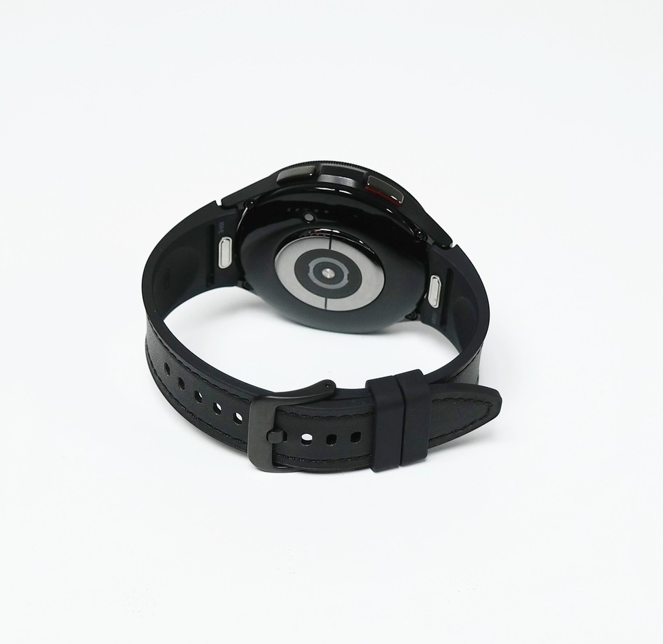 Samsung Galaxy Watch6 Classic SM-R960 47mm Smartwatch - Black ...