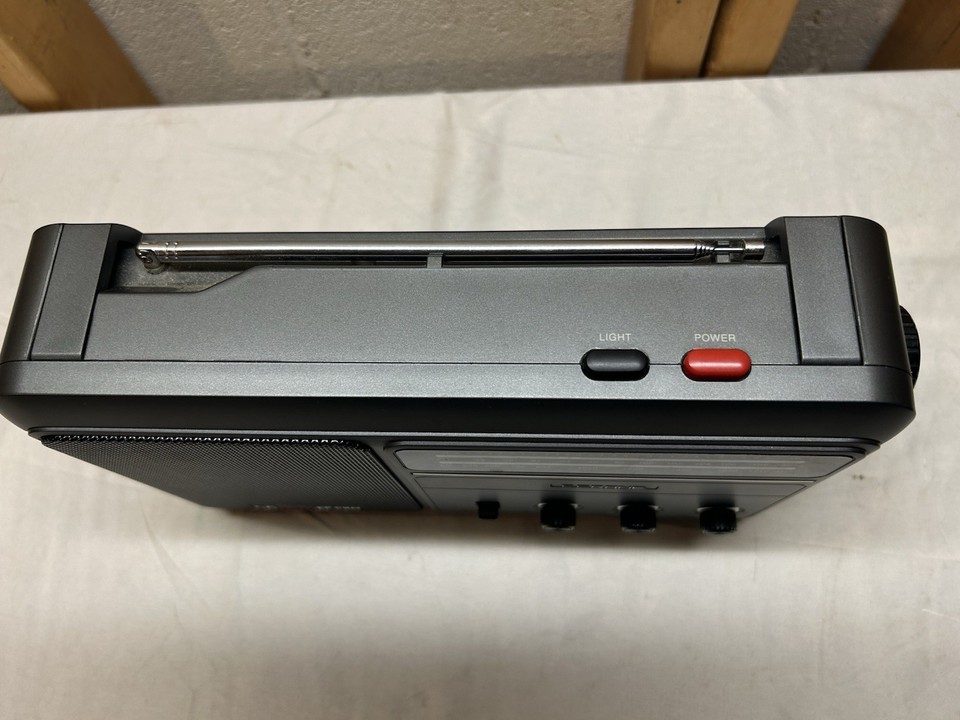 C CRANE CC Radio EP Pro Long Range AM/FM Portable Radio & Power Cord | eBay