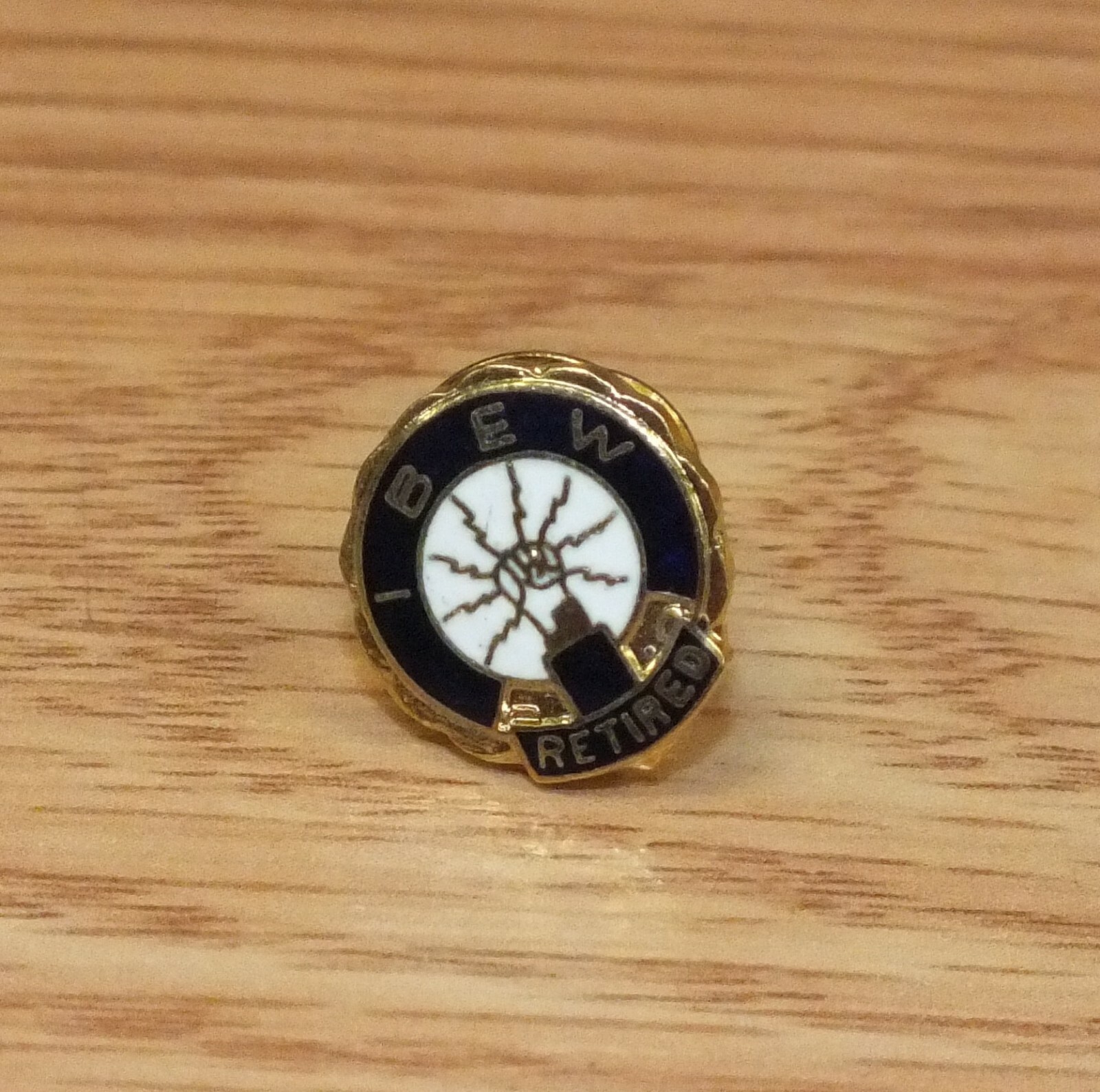 Rare IBEW Gold Tone Retired Employee Collectible Lapel Pin | eBay