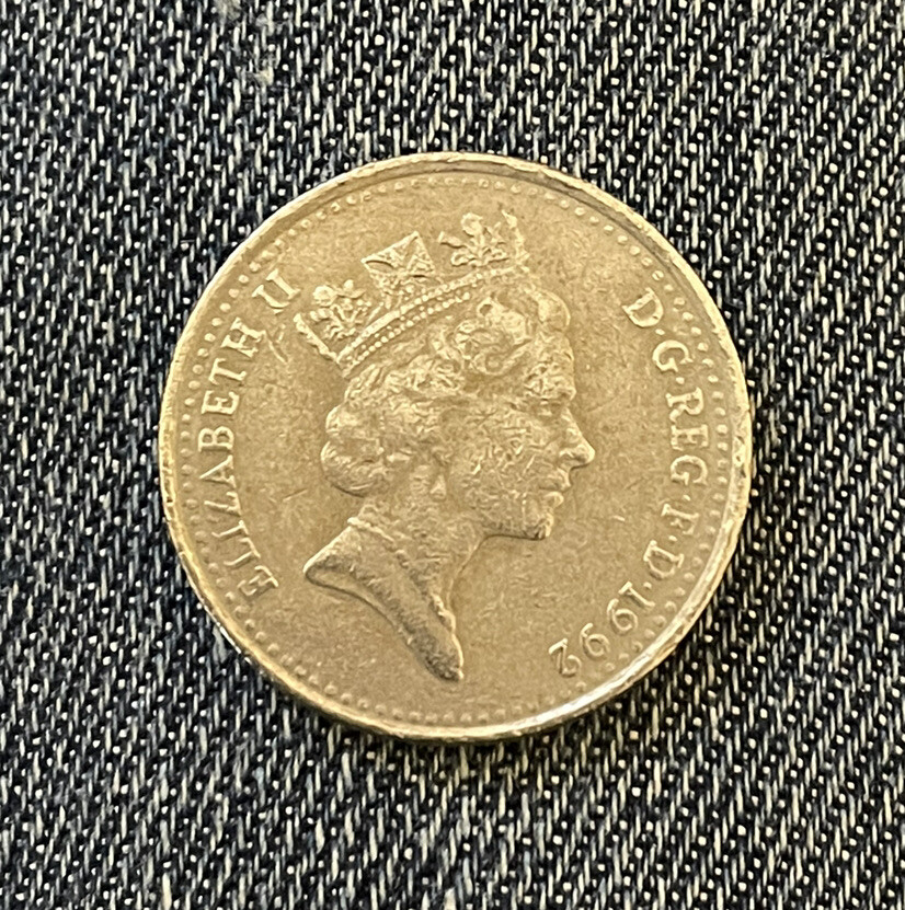 Queen Elizabeth II 1992 Ten Pence Coin - Crowned Lion On Tail Side. 10p ...