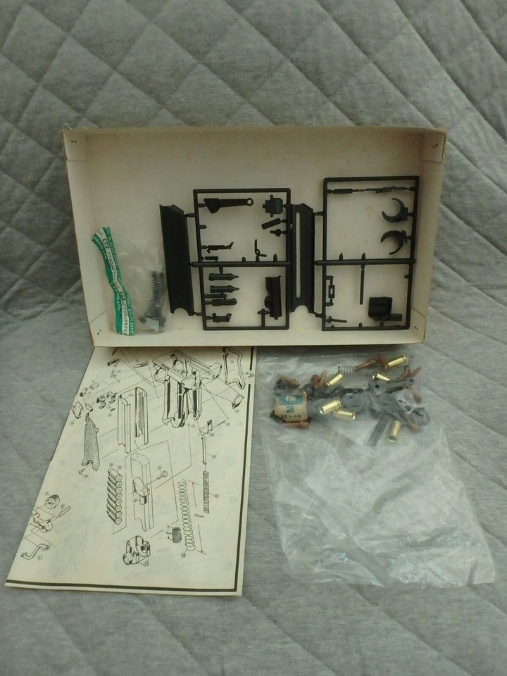 LS Luger model P08 parabellum pistole 1/1 scale model gun kit complete ...