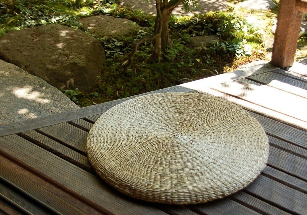 Japanese Cushion Zabuton Round Straw Mat Circle Tatami Igusa Rush Chair ...