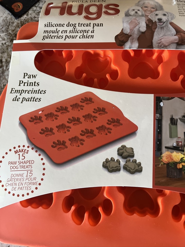 Paula Deen Silicone Dog Treat Pan Treat Paw Prints New In Package Hard ...