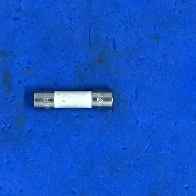 LITTELFUSE Lf T4AH250V T4AH 4A 250V P CERAMIC FUSES SLOW BLOW | eBay