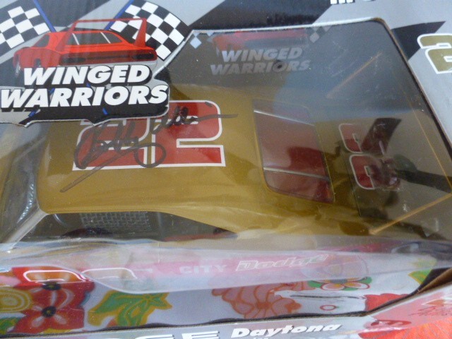 BOBBY ALLISON #22 1969 DODGE CHARGER DAYTONA "AUTOGRAPHED" Winged ...