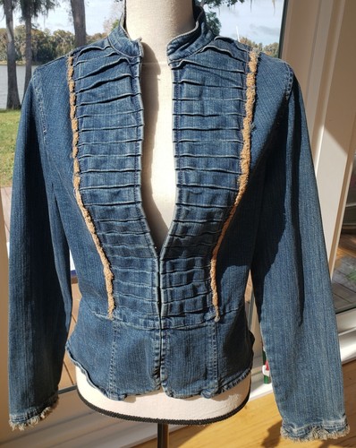 Live A Little LAL Denim Jean Jacket w/ Hook & Loop Closure Pleated Y2K ...