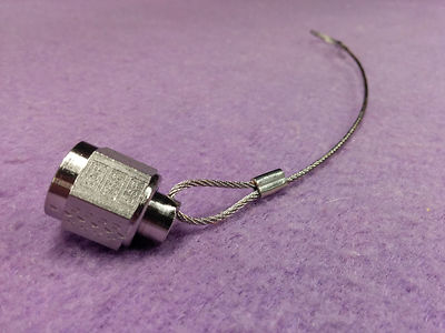 3/8" JIC Cap w/ Retaining Wire -- Stainless Steel -- SSP AJ6Z-2 | eBay