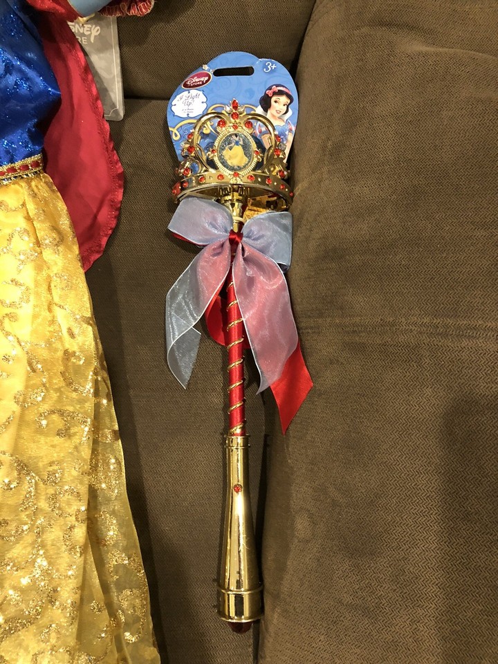 NWT Disney Store Princess Deluxe Snow White Costume, Tiara & Wand ...