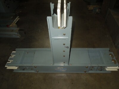 Westinghouse Pow-R-Way 1600A 3Ph 3W Ground Aluminum Busway Feeder ...