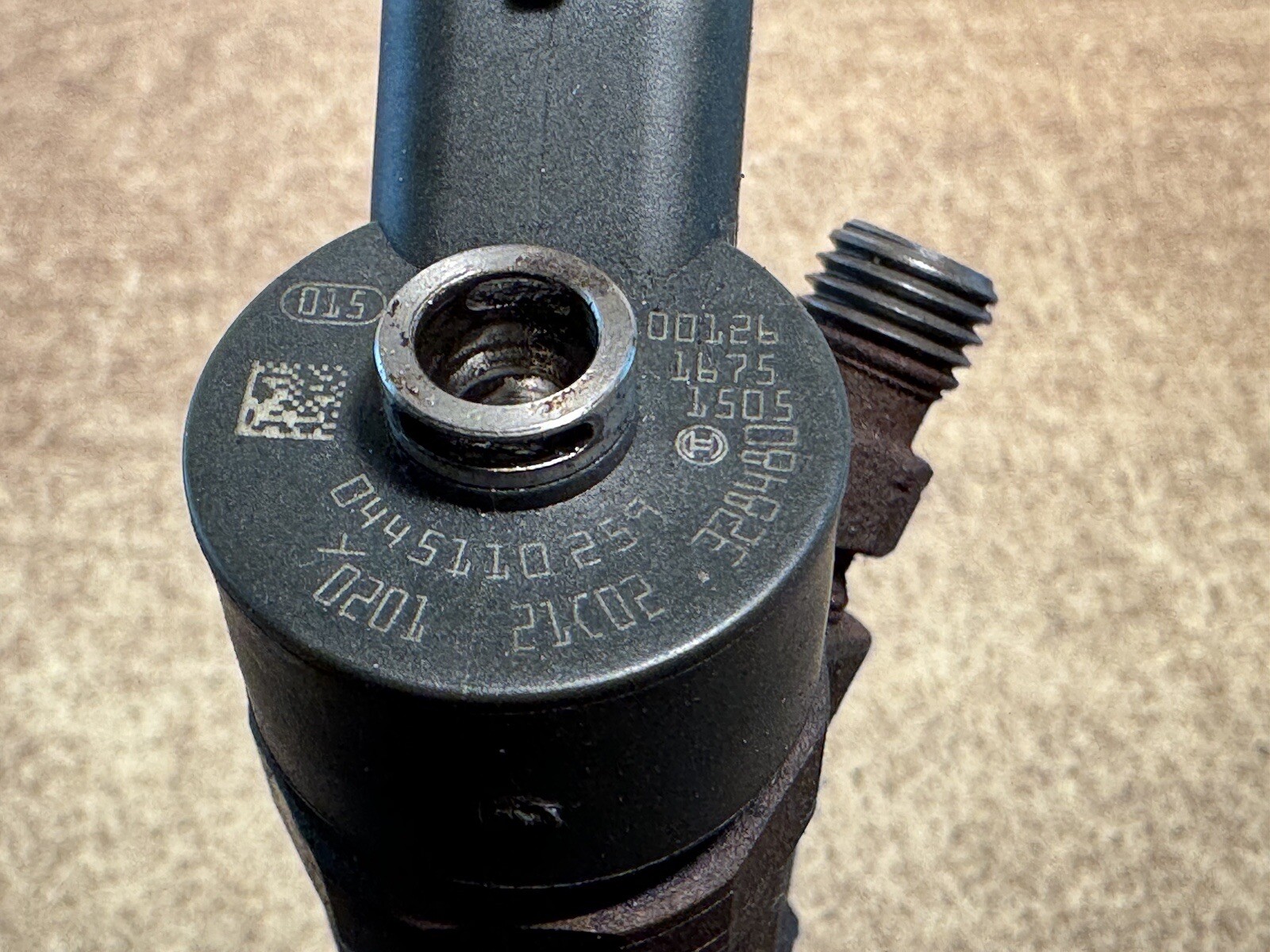 2010 VOLVO V50 1.6 DIESEL FUEL INJECTOR 0445110259 @4.1 | eBay