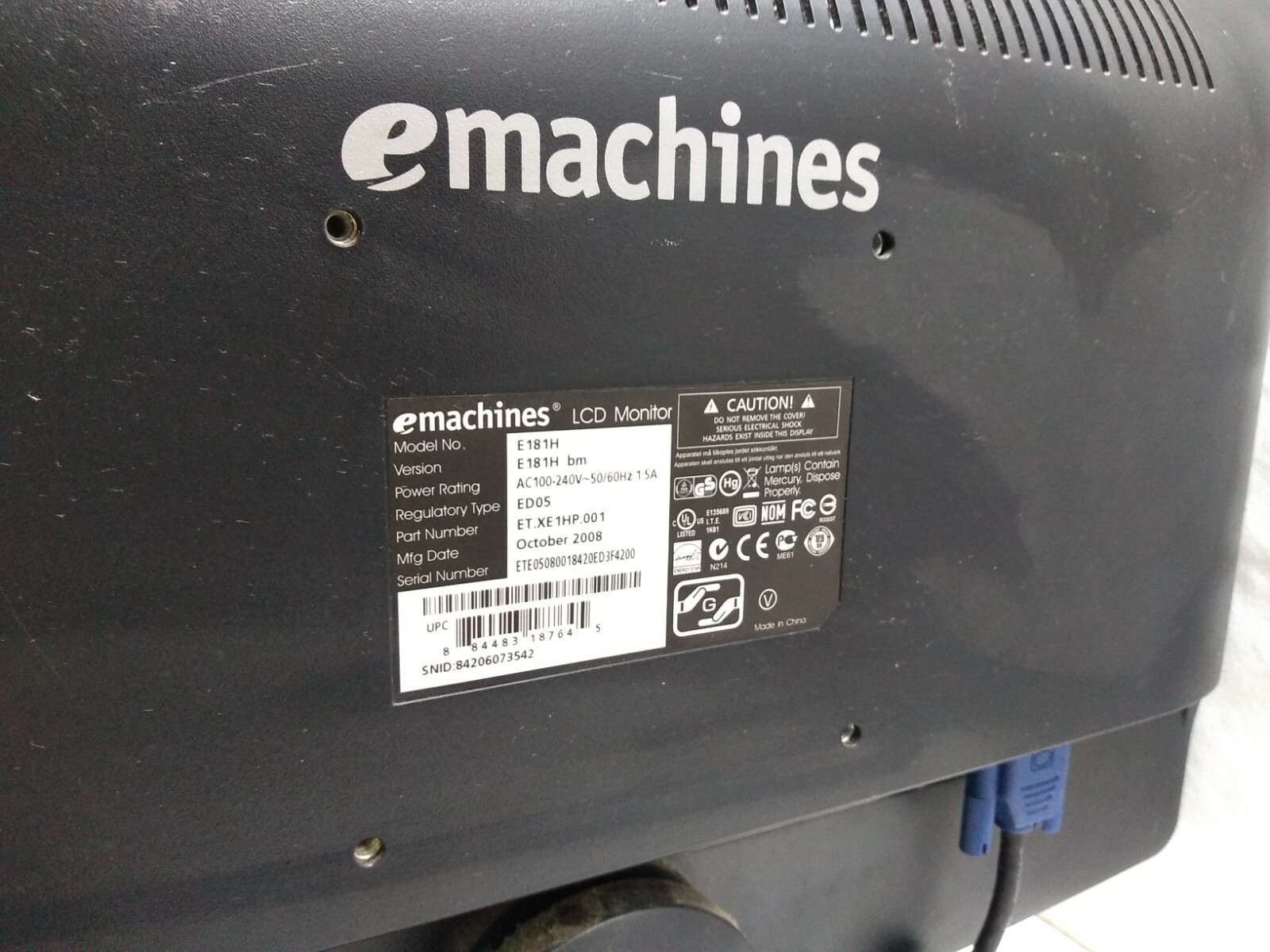 eMachines+E181h+TFT+LCD+Flat+Panel+Computer+Monitor+1366x768+16+9+VGA ...