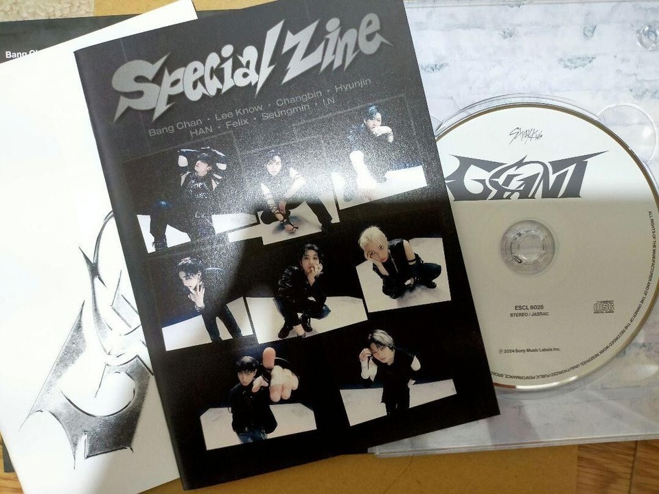 Stray Kids GIANT Japan Album CD First Press Limited Edition B 2024 K ...