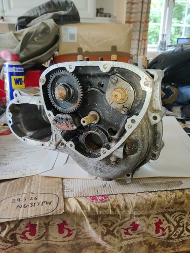 Vintage triumph unit 500 SC engine crank case. Off road pre 65 trials ...