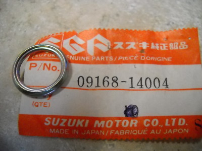 NOS OEM Suzuki Oil Drain Plug gaskt 1969-96 TM75 TS250 Savage VS1400 ...