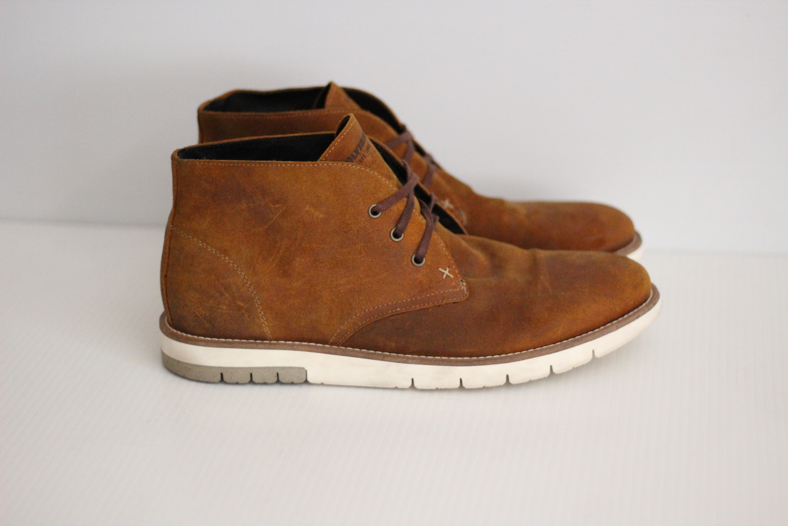 Wolverine 'Gibson' Chukka Boots - Brown Amber Suede -… - Gem