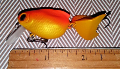 New Goldfish COLOR Floating Fishing Lure 55mm 7.5g Crankbait Freshwater ...