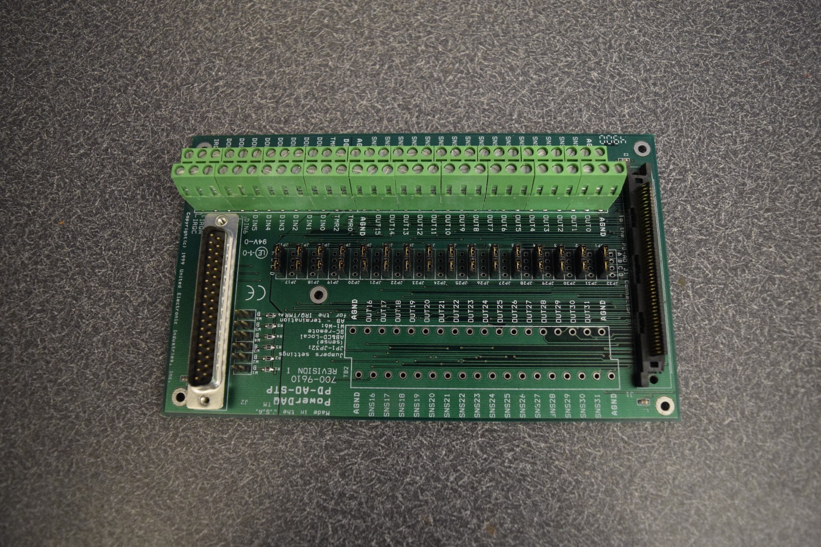 United Electronic Industries PowerDAQ PD-AO-STP Screw Terminal Panel | eBay
