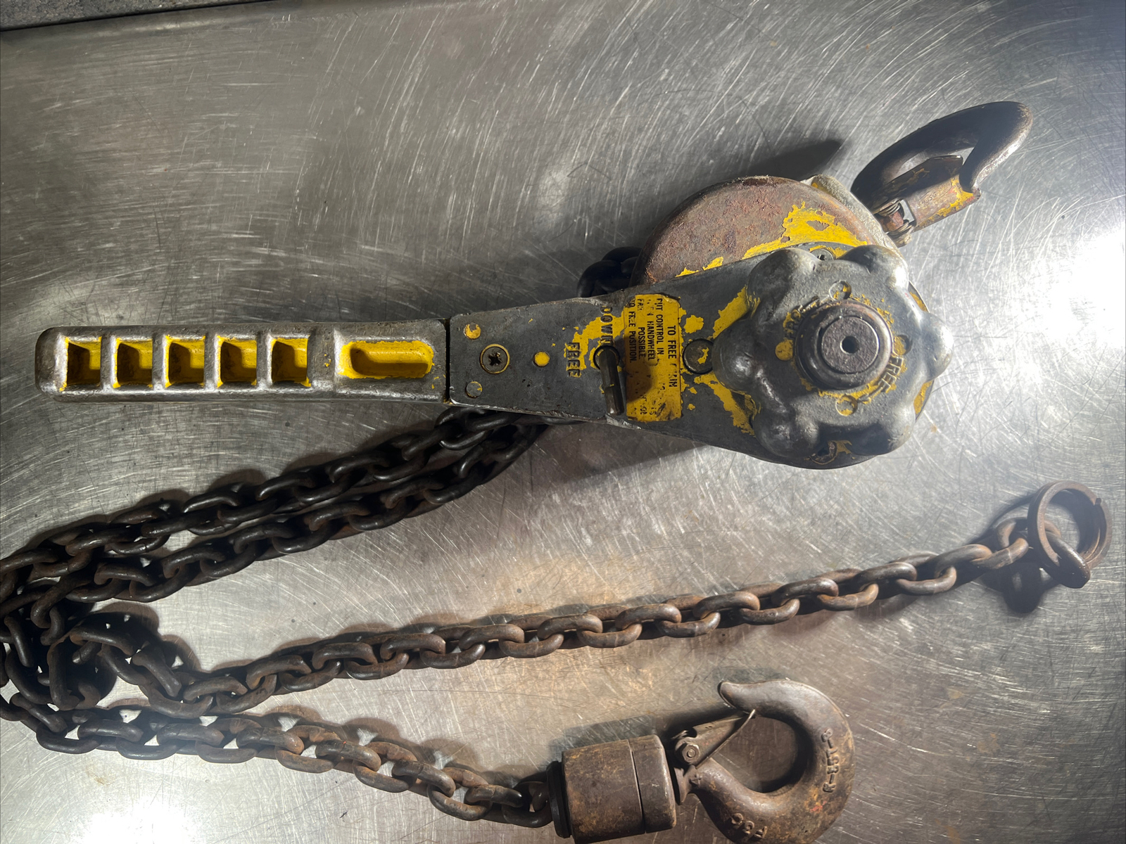 Tugit 1 Ton Ratchet Chain Hoist Come-A-long Winch Rigging. Item ID #2 ...
